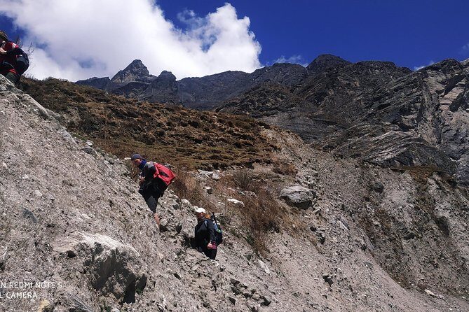 Experience the Best of Langtang and Helambu on a Stunning Trek Adventure - Cultural and Natural Highlights