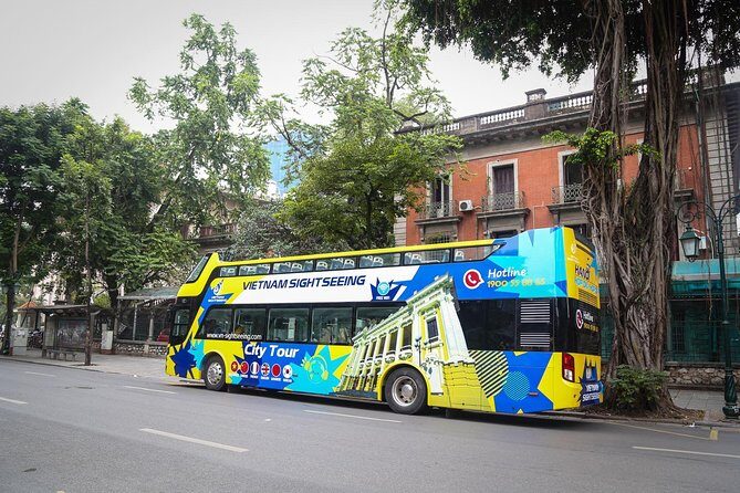 Explore Hanoi Old Quarter by bus - Value and Experience