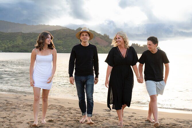 Family Photoshoot On Kauai - Booking and Practical Details