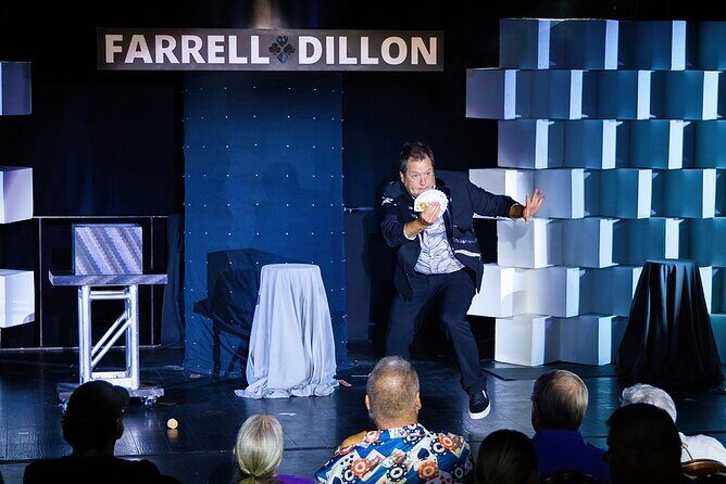 Farrell Dillon Comedy Magic at Jimmy Kimmel's Comedy Club - A Closer Look at the Experience
