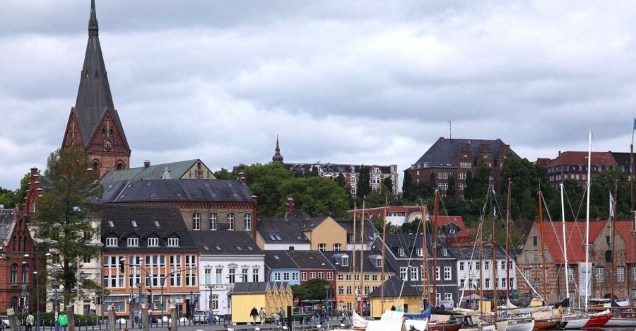 Flensburg: Private Guided Walking Tour - Why This Tour Is Worth Considering