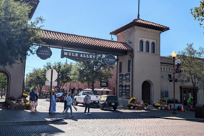 Fort Worth Stockyards Scavenger Hunt Walking Tour and Game - What to Expect on the Scavenger Hunt