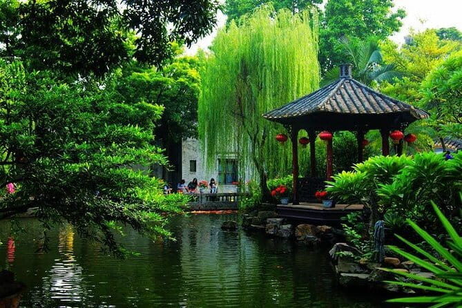Foshan Qinghui Garden and Fengjian Water Town Private Day Tour from Guangzhou - Authentic Experiences and Traveler Insights