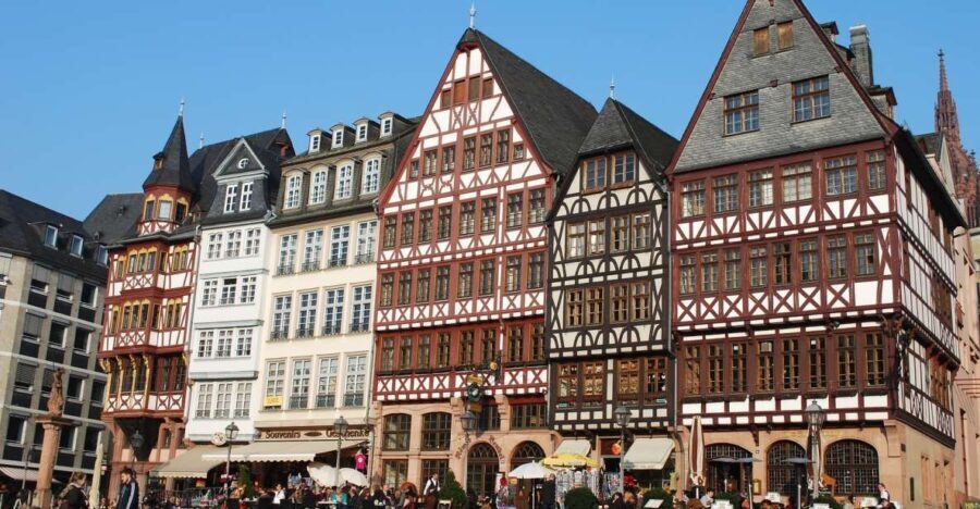 Frankfurt - Old Town Historic Walking Tour - The Tour Experience: What’s Included and What to Expect