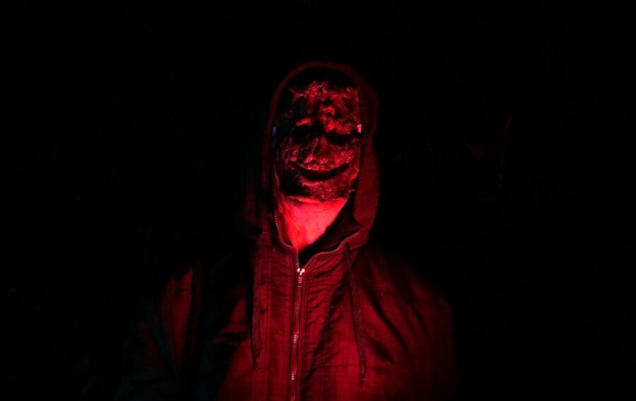 Frankfurt: Old Town Horror Stories Walking Tour in German - What You Can Expect During the Tour
