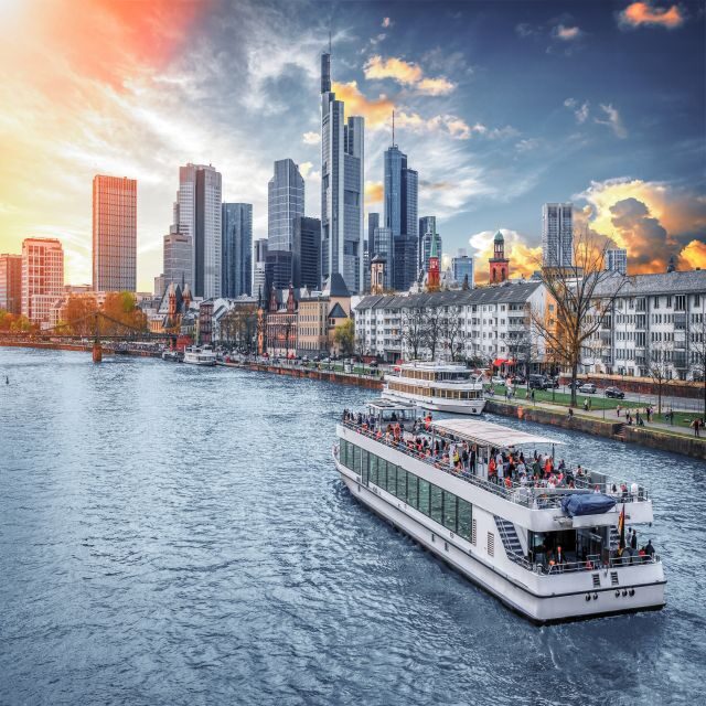 Frankfurt: Private Walking Tour with Relaxing Cruise - The Walks and Landmarks in Detail