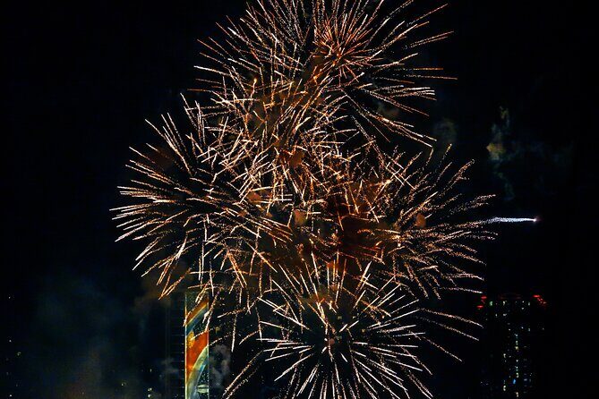 Friday Night Firework Cruise in Waikiki - Authentic Perspectives from Travelers