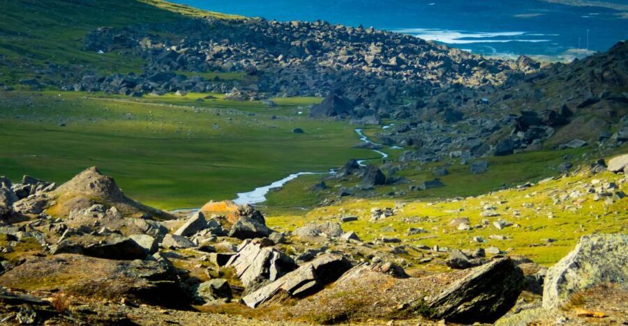 From Abisko: Kärkevagge Valley & Trollsjön Lake Guided Tour - What Makes This Tour Special