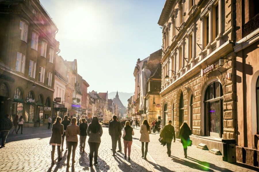 From Bucharest: Dracula Castle, Peles & Brasov Full-Day Trip - Highlights of Each Stop