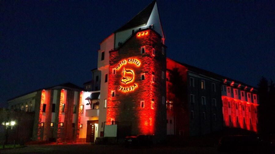 From Bucharest: Multi-City Dracula 8-Day Private Tour - Transportation and Logistics