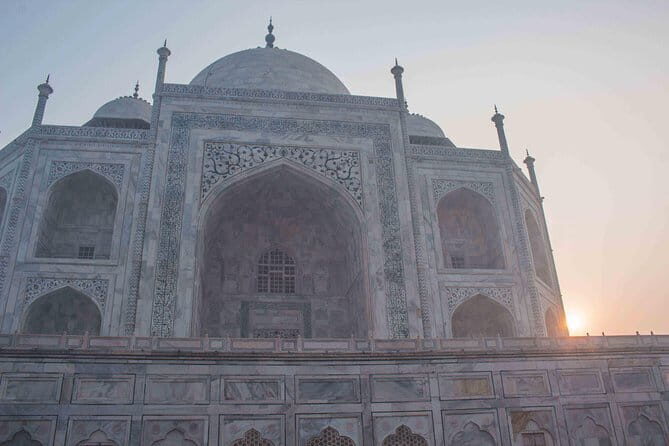 From Delhi: Private Sunrise tour of Taj Mahal & Agra Fort - Why This Tour Works Well