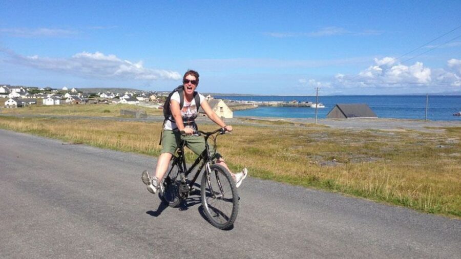 From Doolin: Day Trip to Inisheer with Bike or Bus Tour - Beyond the Highlights: What Makes This Tour Stand Out?