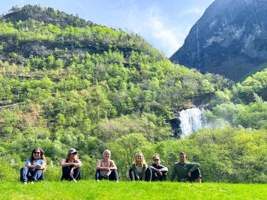 From Flåm: Nærøyfjord 3 Day Kayaking and Camping Tour - Daily Breakdown of the Tour