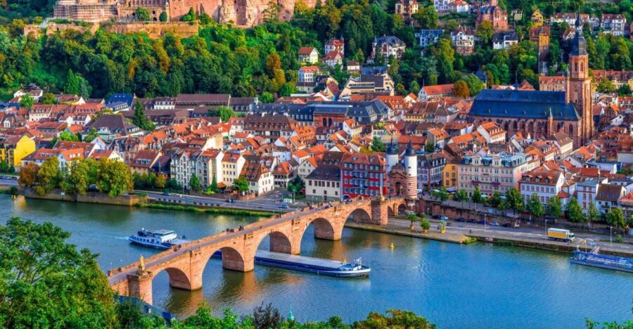 From Frankfurt: Heidelberg, Castle and Old City Guided Tour - Exploring Heidelberg’s Old Town