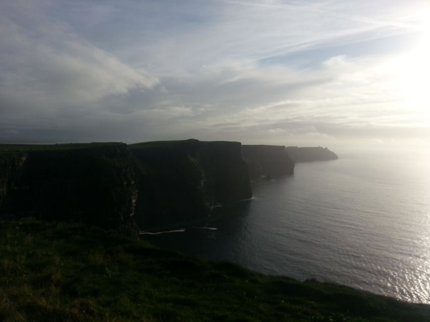 From Galway: 12:00 PM Guided Cliffs of Moher Tour - Who Will Love This Tour?