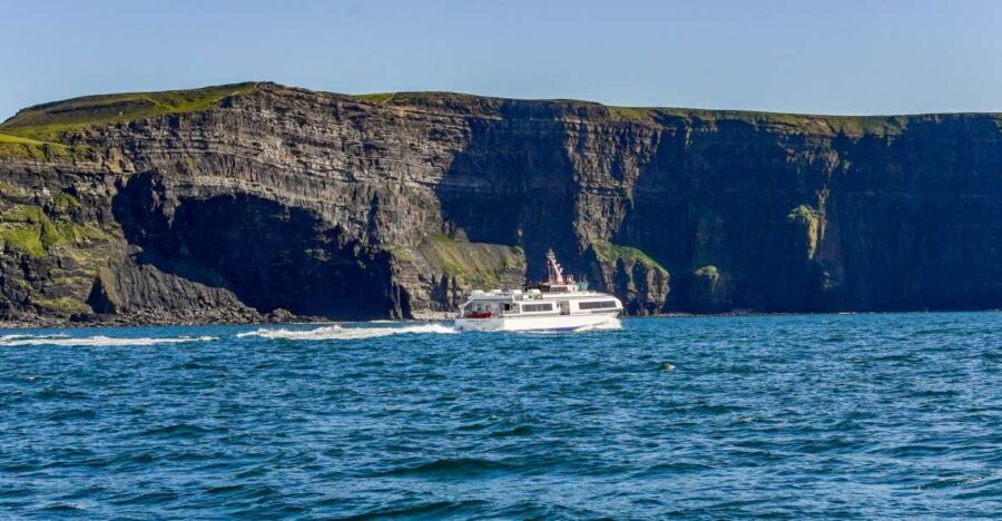 From Galway: Aran Islands & Cliffs of Moher Day Cruise - The Island of Inis Mór