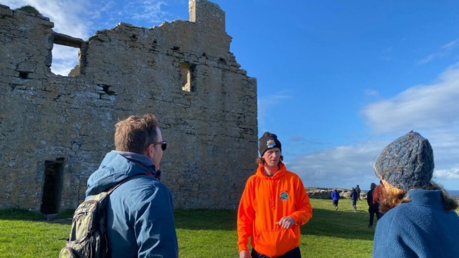 From Galway: Day Trip to Inisheer with Bike or Bus Tour - Landing on Inisheer: First Impressions