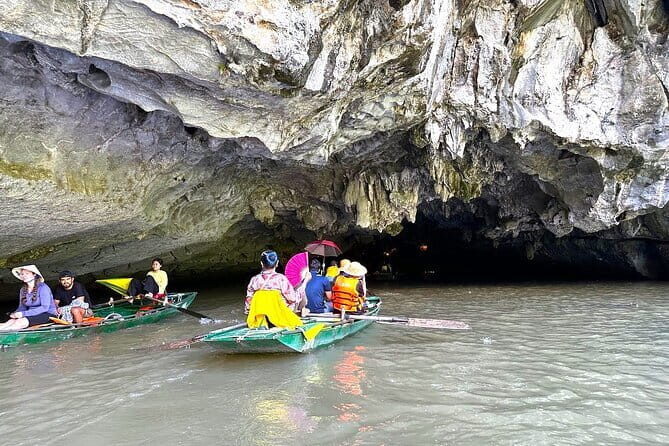 From Hanoi Best Private Day Trip to Hoa Lu, Tam Coc, Local Family - Analyzing the Value: What This Tour Offers for the Price
