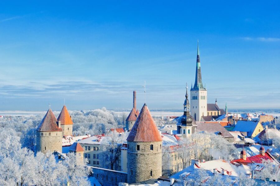 From Helsinki: Tallinn Guided Full-Day Tour by Ferry - Transportation and Comfort