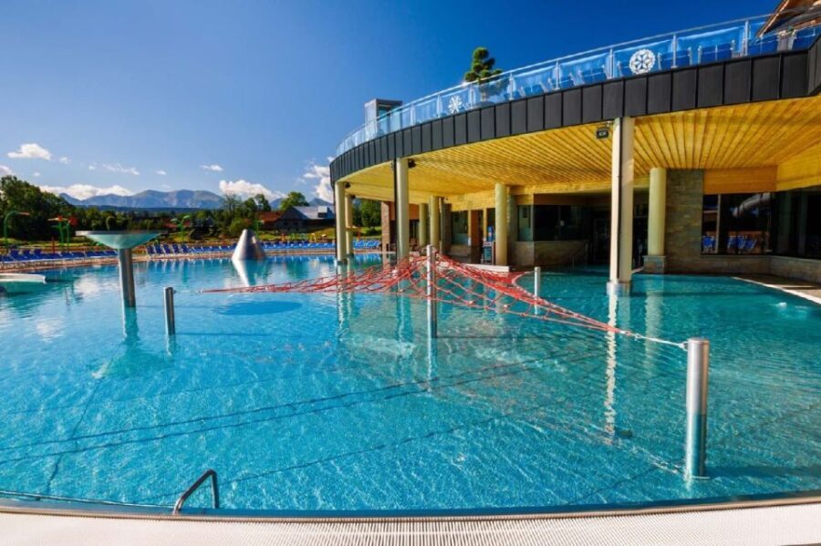 From Krakow: Full-Day Chocholowska Thermal Bath Tour - Analyzing the Value and Practical Aspects