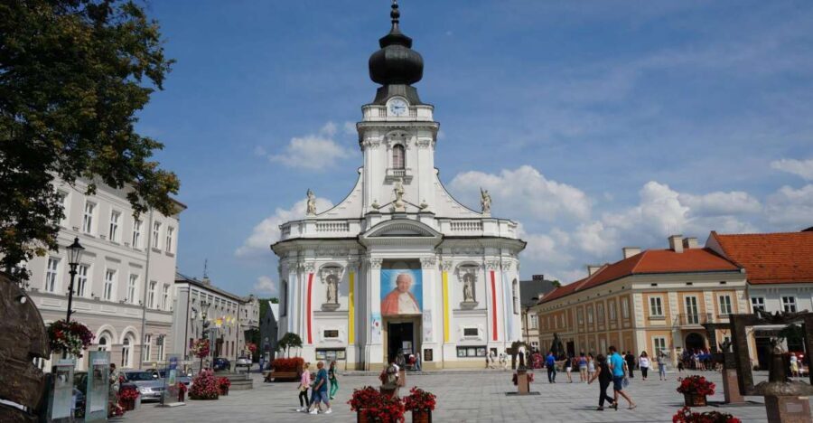 From Krakow: Full-Day Wadowice & Czestochowa Tour - Authentic Experiences and Helpful Tips
