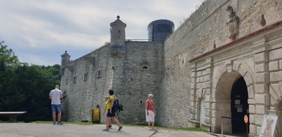 From Krakow: Ojców National Park & Ogrodzieniec Castle Tour - Why This Tour Offers Great Value