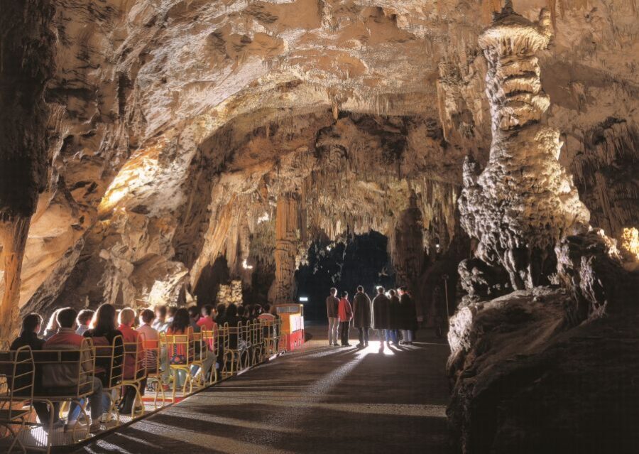 From Ljubljana: Postojna Cave, Predjama Castle and Lake Bled - The Practical Details