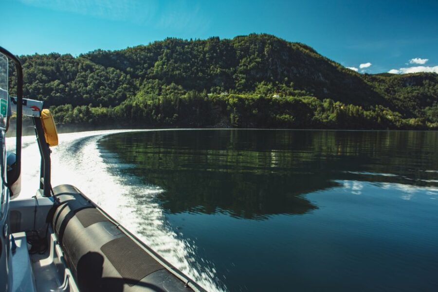 From Norheimsund: Hardangerfjord & Fyksesund RIB Fjord Tour - Who Should Consider This Tour?