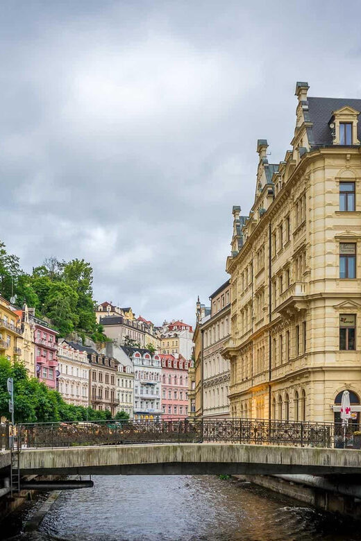 From Prague: Day trip to Karlovy Vary - Transportation & Group Size