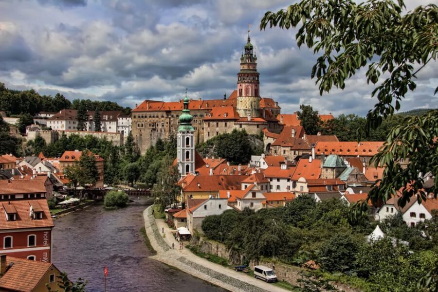 From Prague: eský Krumlov Full-Day Tour with Pickup - Why the Tour Excels