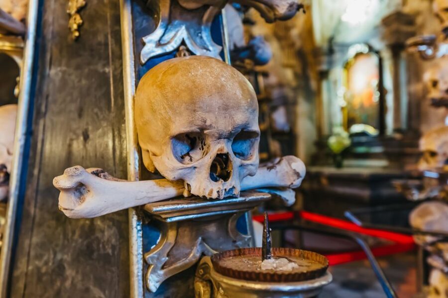 From Prague: Kutna Hora and Bone Chapel Tour - The Journey to Kutná Hora: What to Expect