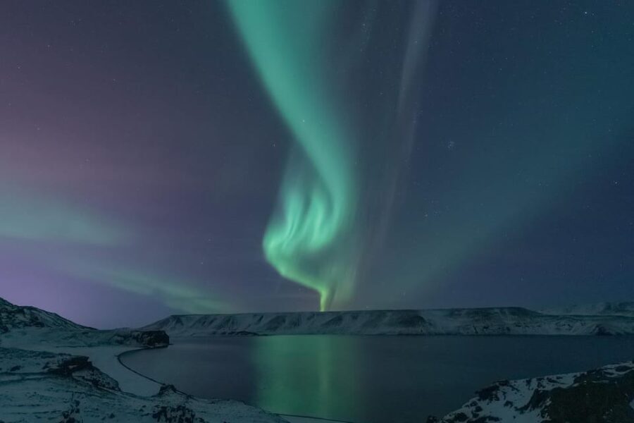 From Reykjavík: Private Northern Lights Minibus Tour - Why Choose the From Reykjavík: Private Northern Lights Minibus Tour?