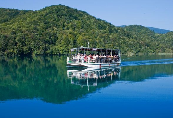 From Split or Trogir: Plitvice Lakes Private Tour - Who Should Consider This Tour?