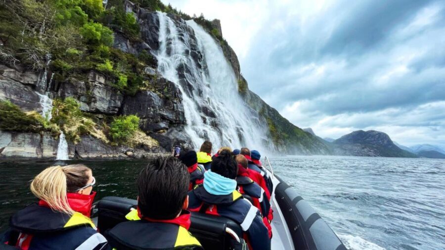 From Stavanger: Lysefjord Sightseeing RIB Boat Tour - The Experience and Reviews in Depth