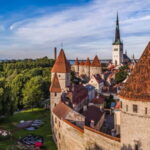 From Stockholm: 3-Day Return Cruise to Tallinn & Breakfast - Onboard Experience: Food, Entertainment, and Relaxation
