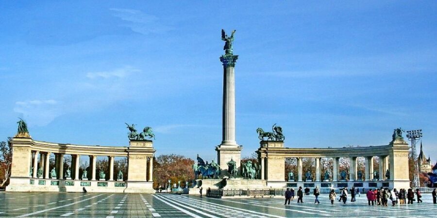 From Vienna: Private Day Tour of Budapest inc. Local Guide - What’s Included and What’s Not