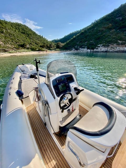From Vis: Speed boat tour along south shore Of Vis - An Overview of the Experience