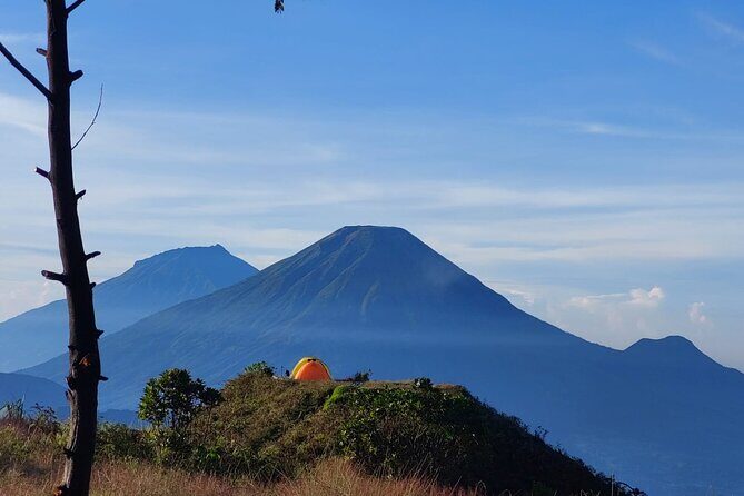 From Yogyakarta: Mount Prau Golden Sunrise Private Tour - FAQ