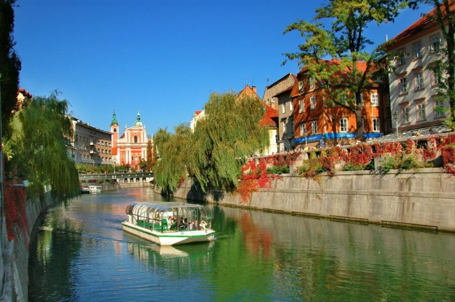 From Zagreb: Ljubljana and Lake Bled Tour - The Experience in Detail