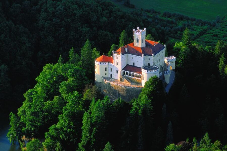 From Zagreb: Prehistoric and Medieval Croatia Tour - Who Should Consider This Tour?