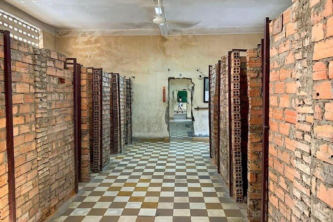Full-Day Amazing Phnom Penh City Tours - Who Should Consider This Tour?