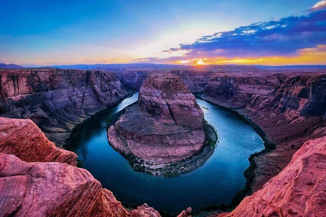 Full Day Lower Antelope Canyon and Horseshoe Bend in Las Vegas - Who Should Consider This Tour?