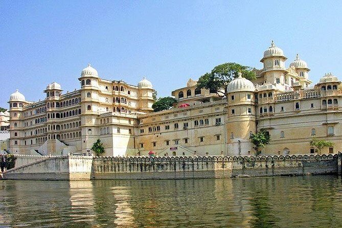 Full-Day Private City Tour of Udaipur - Transportation & Practical Details