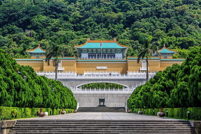 Full Day Private History Tour in Taipei City - Included and Not Included: What You Get