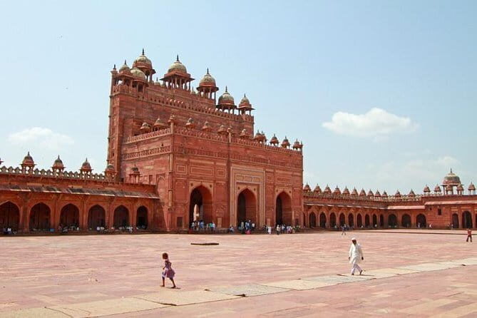 Full Day Taj Mahal & Fatehpur sikri Tour from Delhi by Car - Practical Aspects and Value