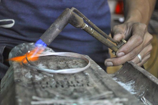 Full Day: Visit UBUD VILLAGE and Around - Famous Sightseeing Tours in Bali - What the Experience Means for You