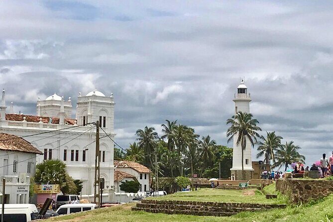 Galle Day Tour via Hikkaduwa Beach - Transport and Group Size