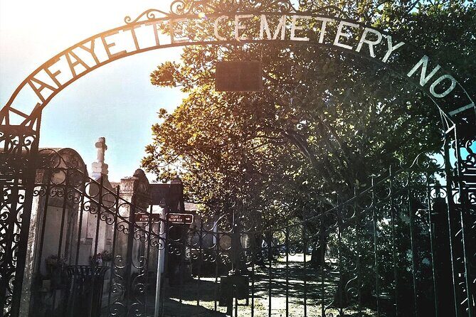 Garden District Celebrities Cemeteries Mansions and Mysteries Walking Tour - Why This Tour Offers Good Value