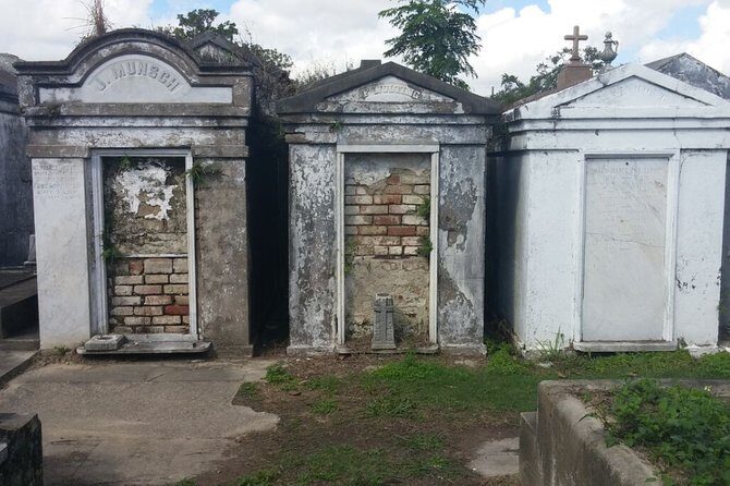 Garden District Walking Tour of New Orleans - Why This Tour Offers Good Value