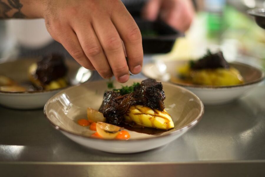 Gdansk: Private Food-Pairing Dinner Experience - Breakdown of the Itinerary
